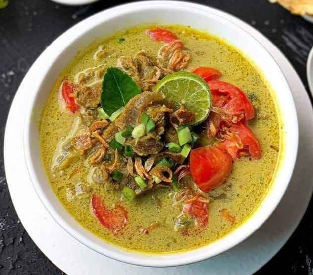 Soto Asli Madura dan Nasi